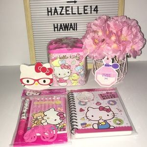 Hello Kitty | Accessories | Hello Kitty Accessories Bundle 4 | Poshmark